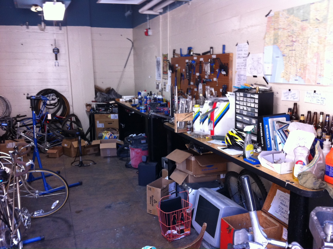 CALTECH BIKE LAB: Shop Info / Location