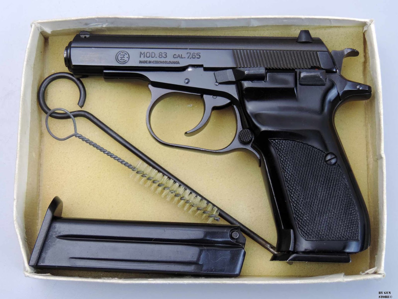 Armi usate web portal: Pistola CZ mod. 83 cal. 7,65 mm