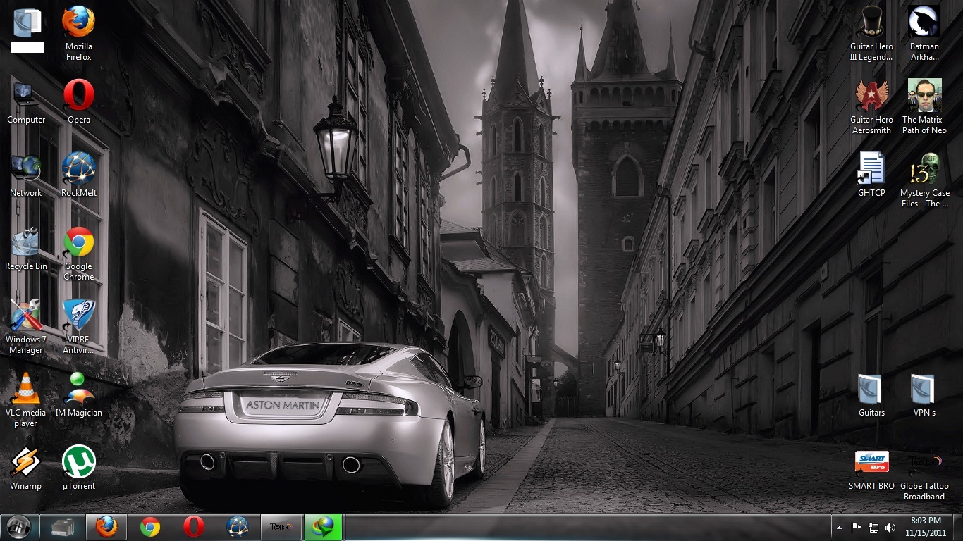 IT PROFESSIONAL/MULTIMEDIA EXPERT: Windows 7 Extreme Edition R1-x86,x64 ...