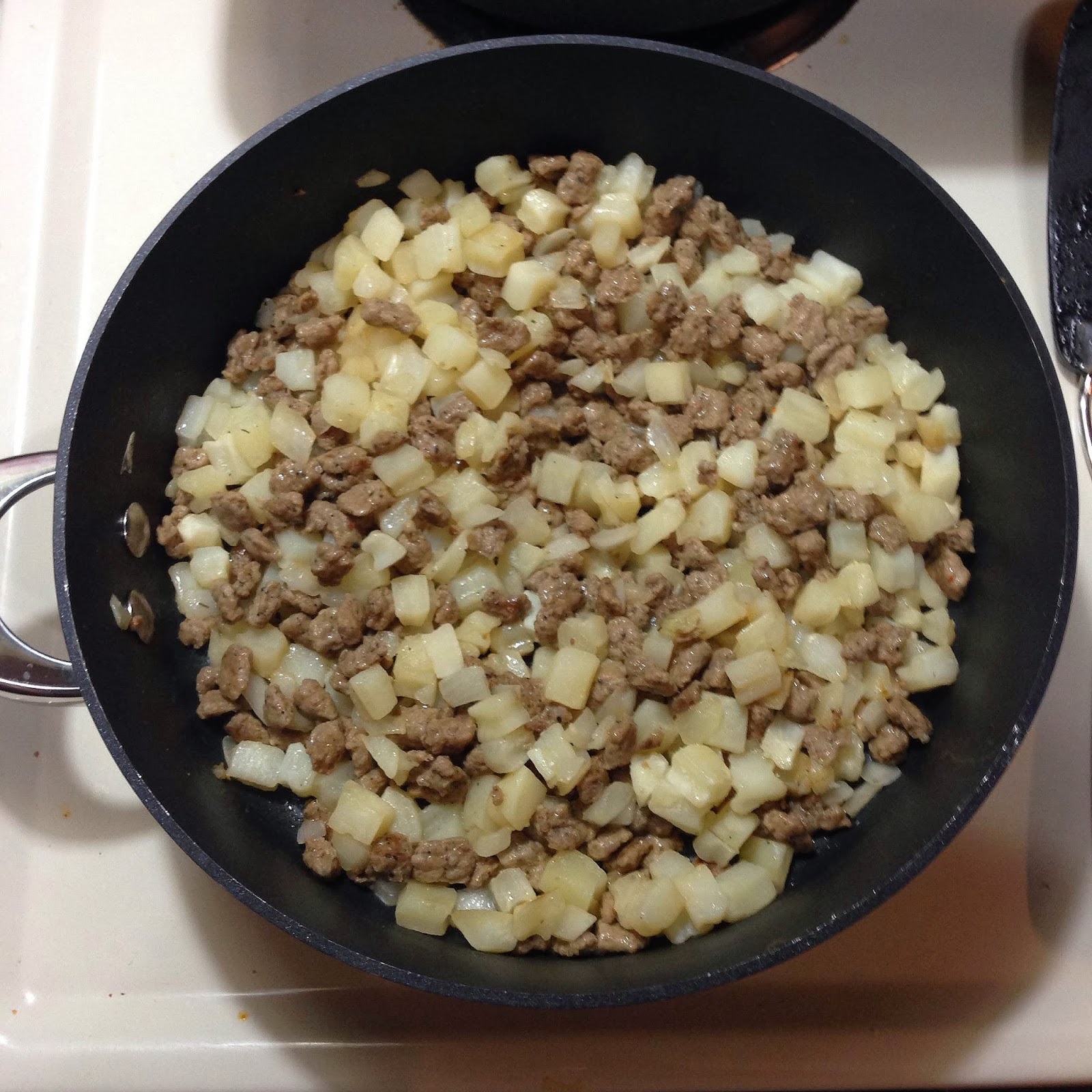 Breakfast for Dinner: Turkey Sausage Egg Scramble - Arnold Adventures