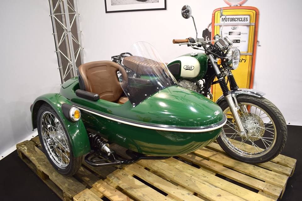 garage italiano: MASH FAMILY SIDE