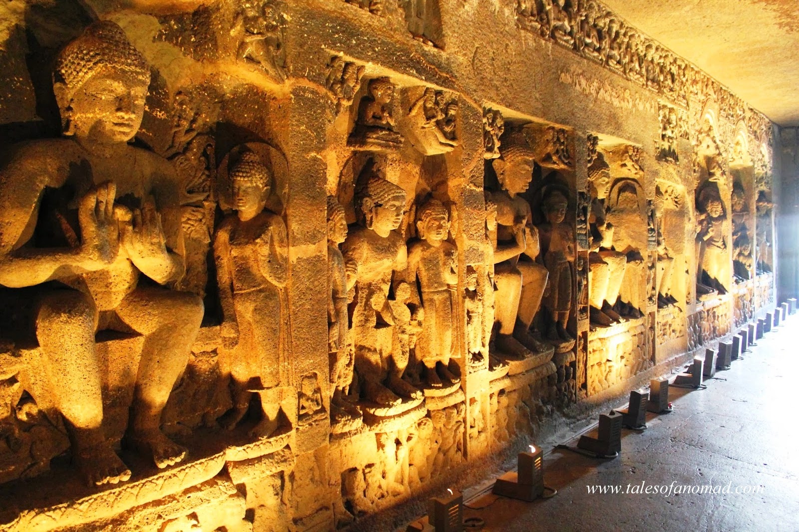 Tales Of A Nomad: Ajanta Caves- Paintings and Sculptures from a Bygone ...