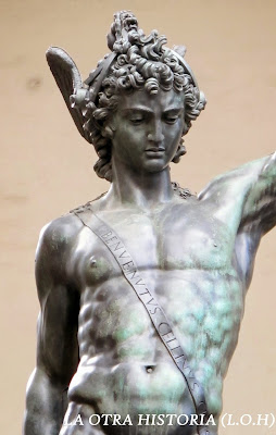 .: Perseo con la cabeza de Medusa (Plaza de la Signoria, Florencia.)