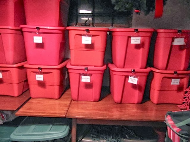 Sew Many Ways...: Organizing...Labeling Plastic Containers