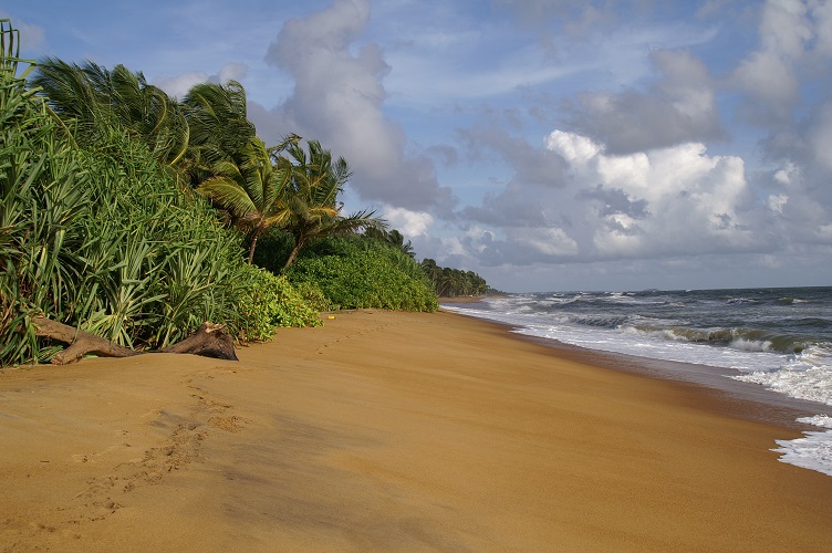 Walks in Southern Sri Lanka: Kalutara, Walk the Town and the Beach