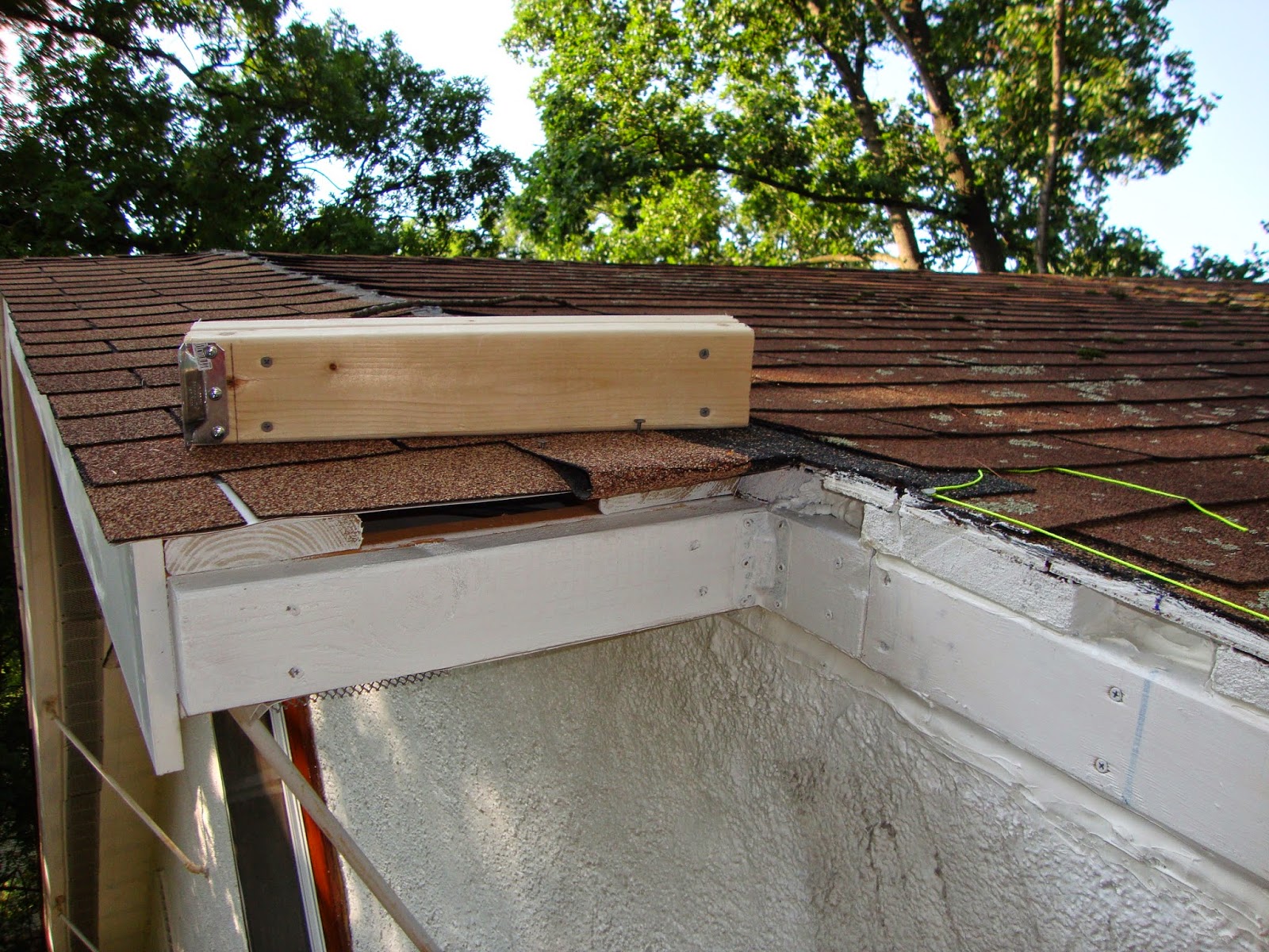 Old House Renovation Methods: Roof Overhang - Soffit Repair & Rebuild