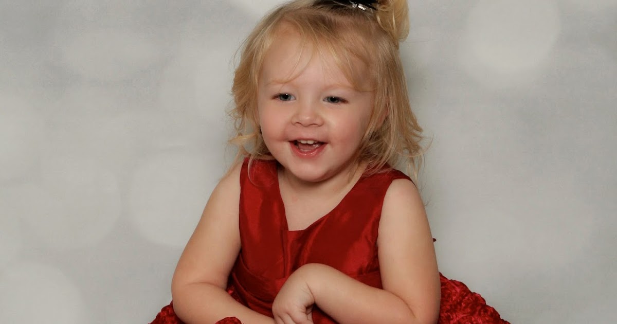 Rebekah Grace : A Pair Of Practically Perfect Princesses!