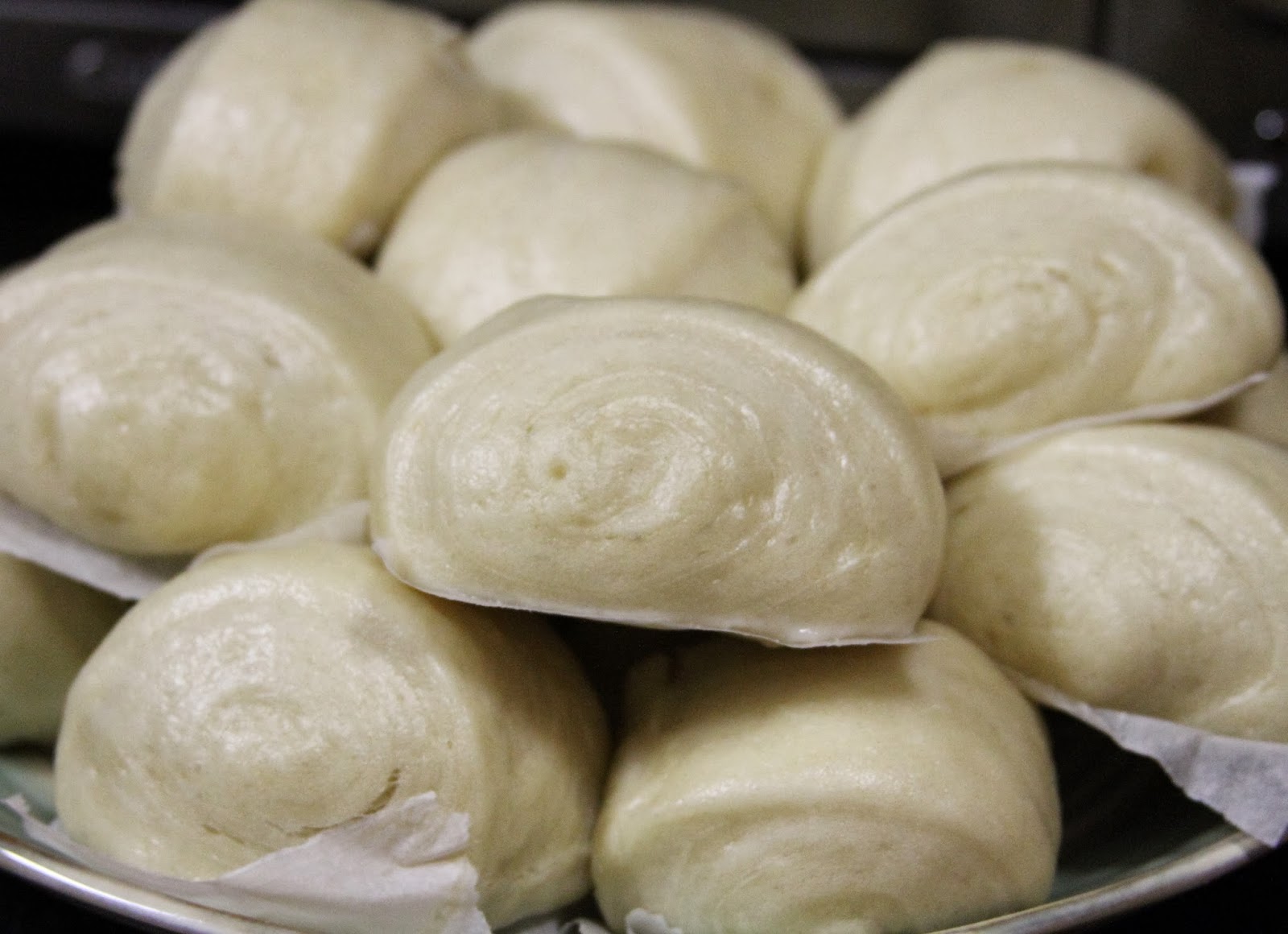 DAYDREAMEL: Chinese Steamed Buns (Mantou) 饅頭