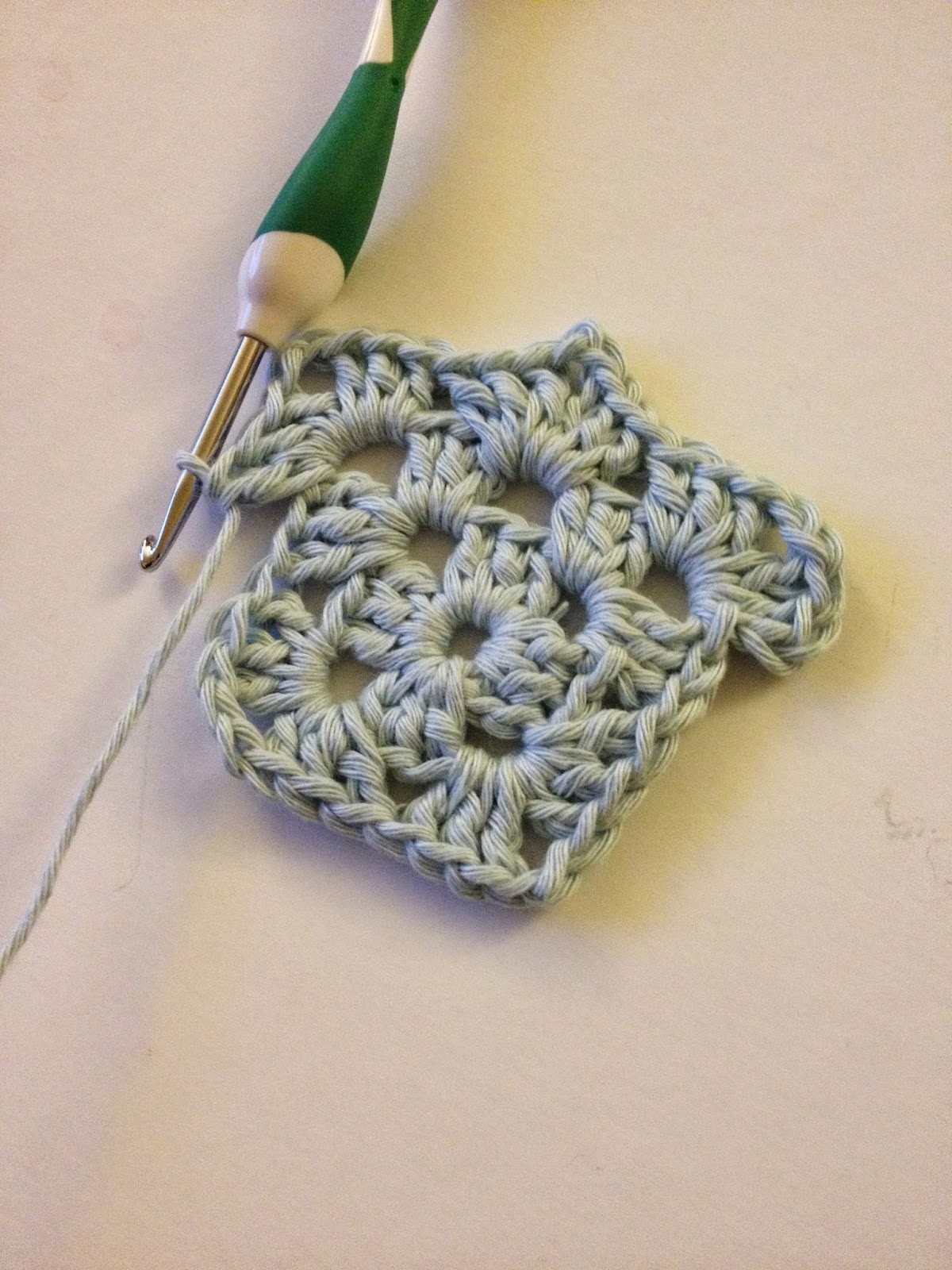 Lulu Loves Crochet: The Granny Star Blanket