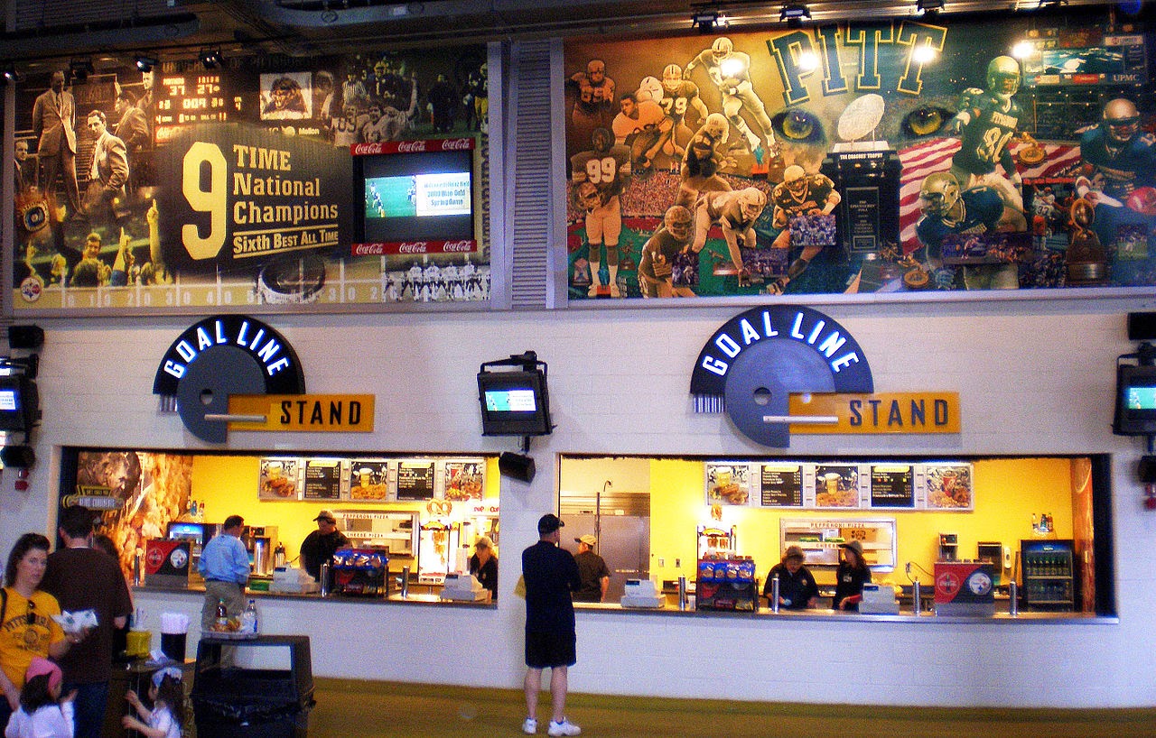 From The Valley Of The Dirt People: Great Stadium Eats