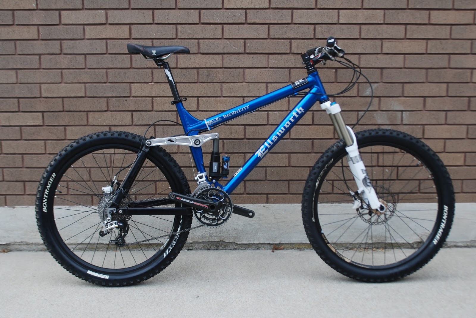 ANEX BICYCLES: Ellsworth Moment