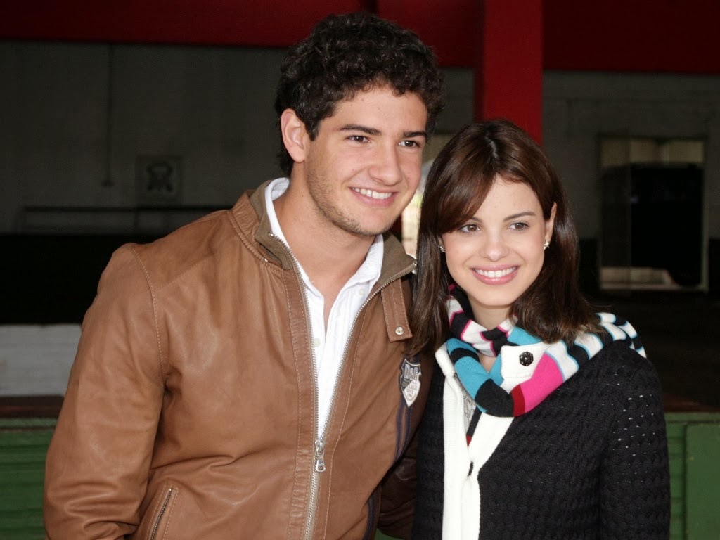Alexandre Pato Girlfriend Sthefany Brito ~ Picture World
