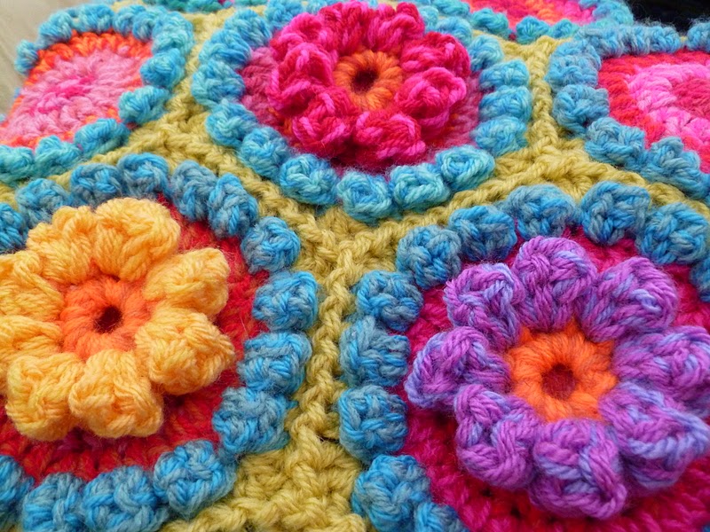 Susan Pinner: Pattern for the Little chunky Bobble Flowers