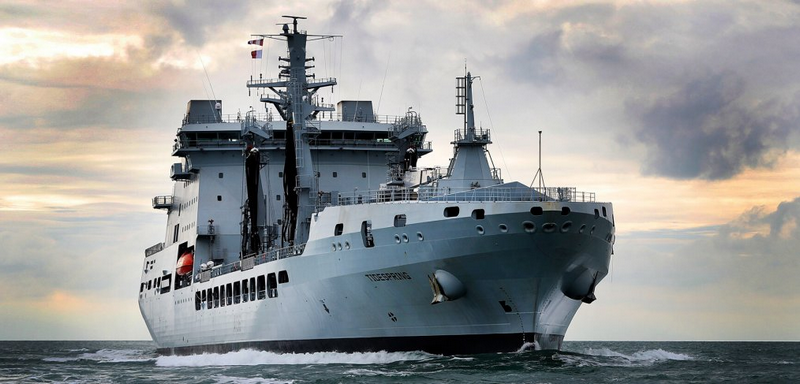 desarrollo defensa y tecnologia belica: El tercer buque cisterna de la ...