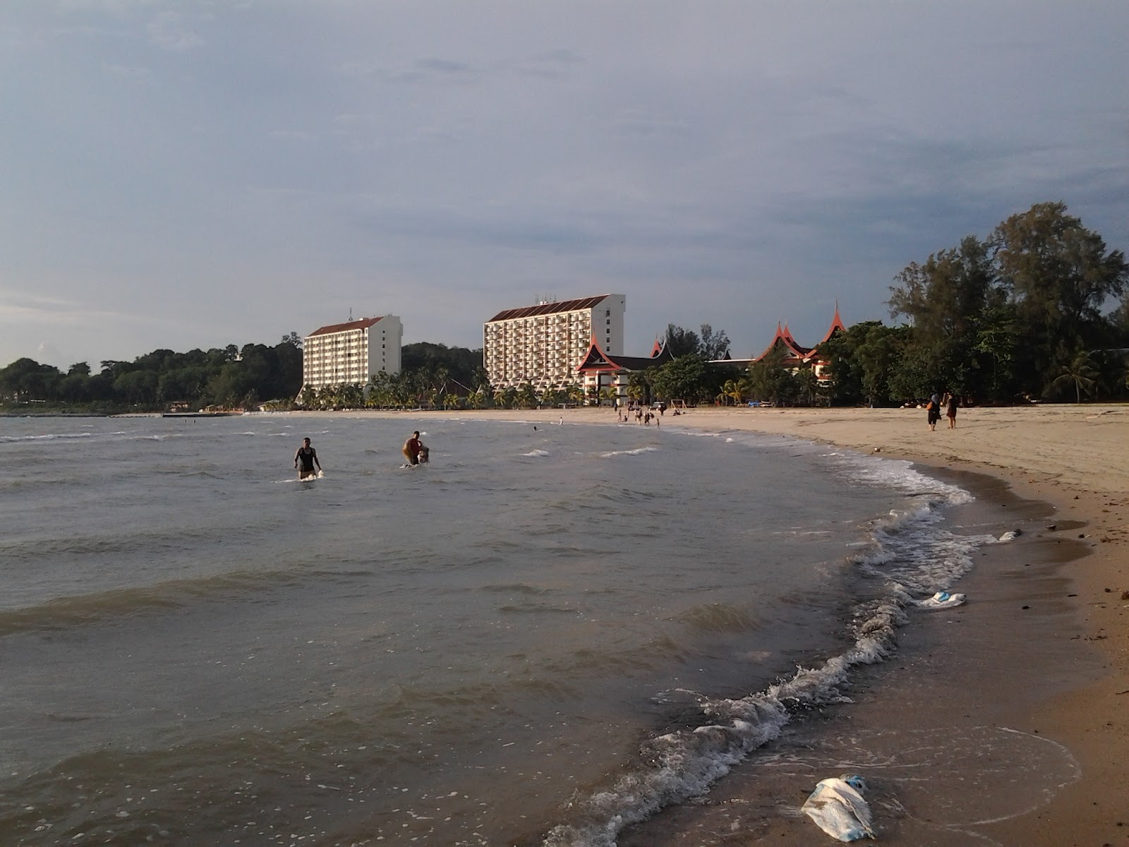 Blog Peribadi Nanireena: Jalan-jalan tepi pantai PD