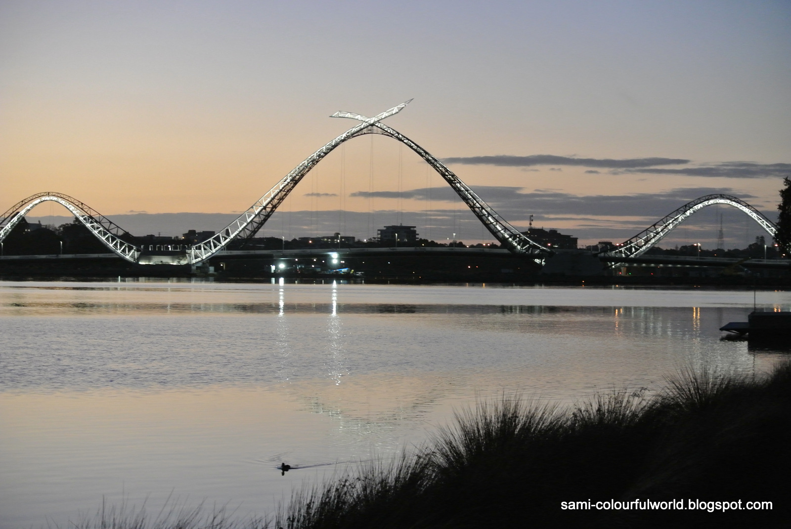 COLOURFULWORLD: The new Stadium and Matagarup Bridge