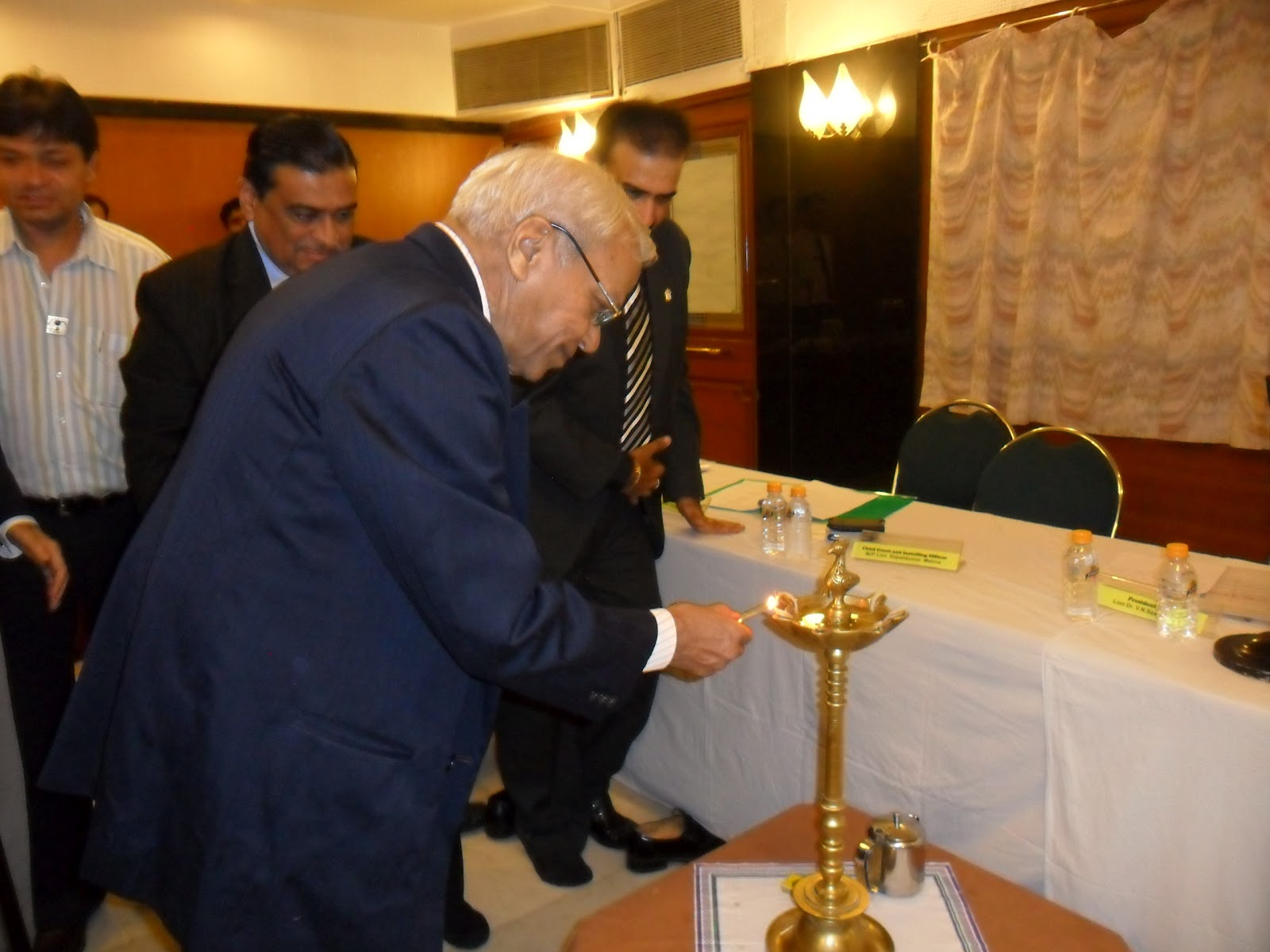 LIONS CLUB OF BOMBAY (VERSOVA): DEEP PRAJWALAN - INSTALLATION CEREMONY ...