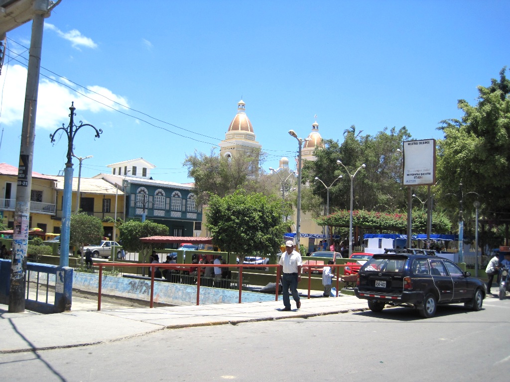 MIS FOTOGRAFIAS : Visitando la ciudad de Paita