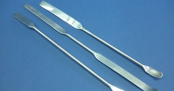 Instrumentos del laboratorio de química.: Espatula