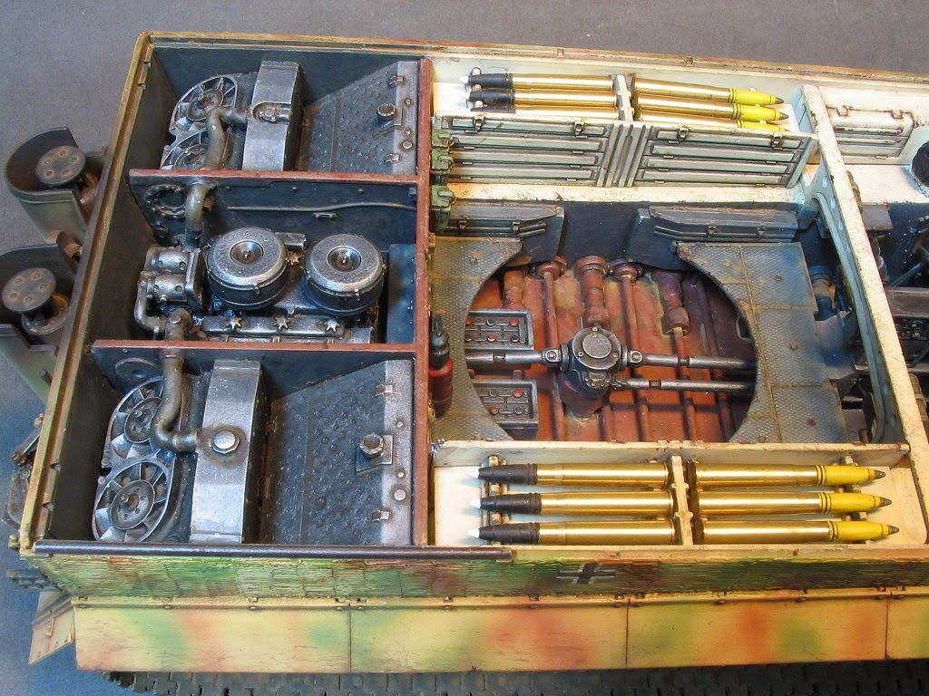 ptearsenal: Late Tiger 205 with interior