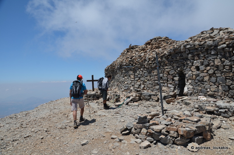EXPLORE MOUNTAINS: ΣΤΗΝ ΚΟΡΥΦΗ ΤΗΣ ΚΡΗΤΗΣ (ΤΙΜΙΟΣ ΣΤΑΥΡΟΣ ΨΗΛΟΡΕΙΤΗ ...