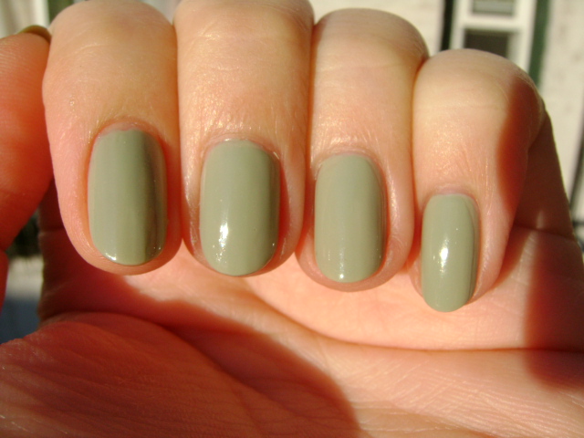 Smart and Sarcastic With Dashes of Insanity: REVIEW of Essie Da Bush ...