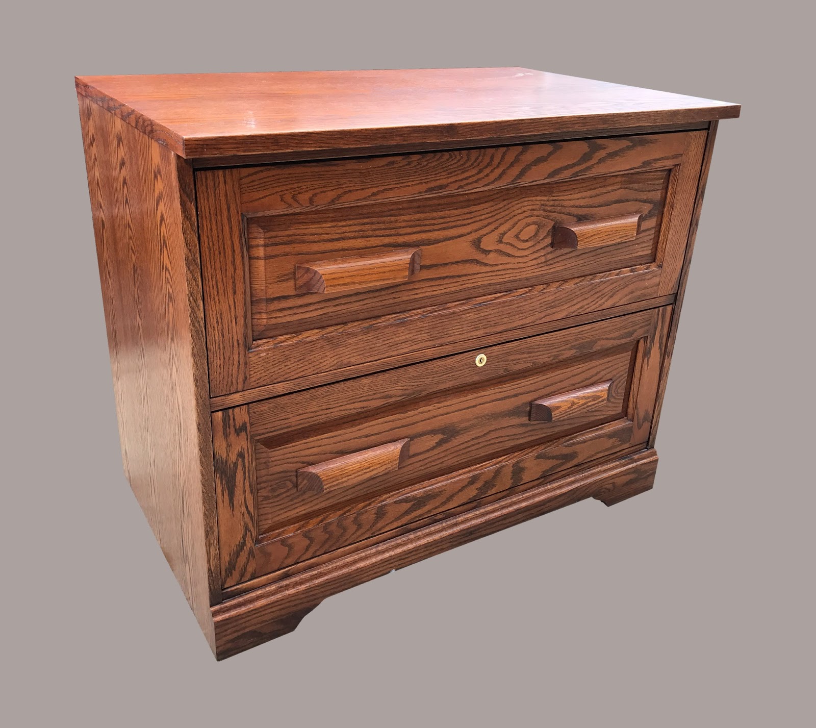 Uhuru Furniture & Collectibles: Oak Desk & Matching File Cabinets - SOLD