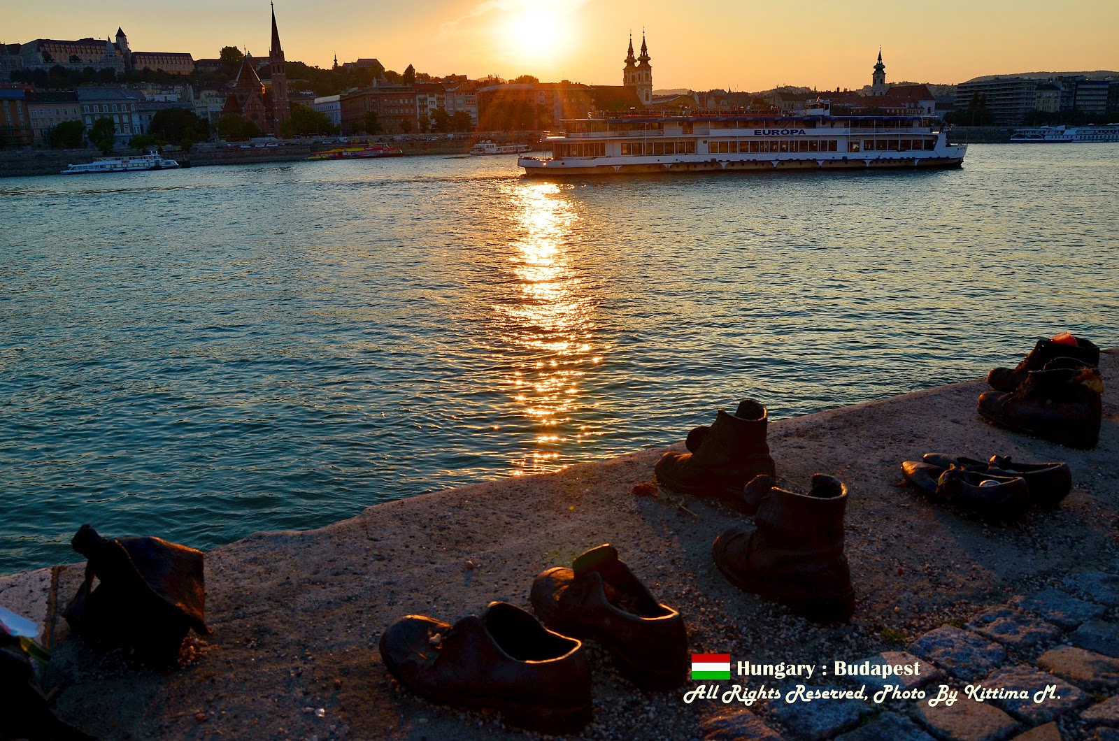 The Danube Promenade (Shoes on the Danube) ~ บันทึกเดินทาง Budapest ...