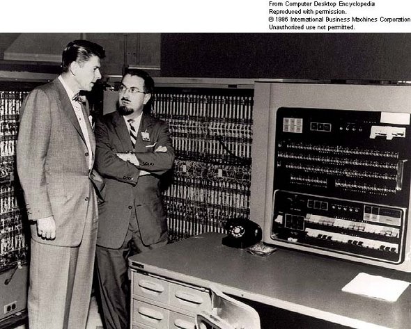 vintage everyday: Old Photos of the First Generation Of Computers