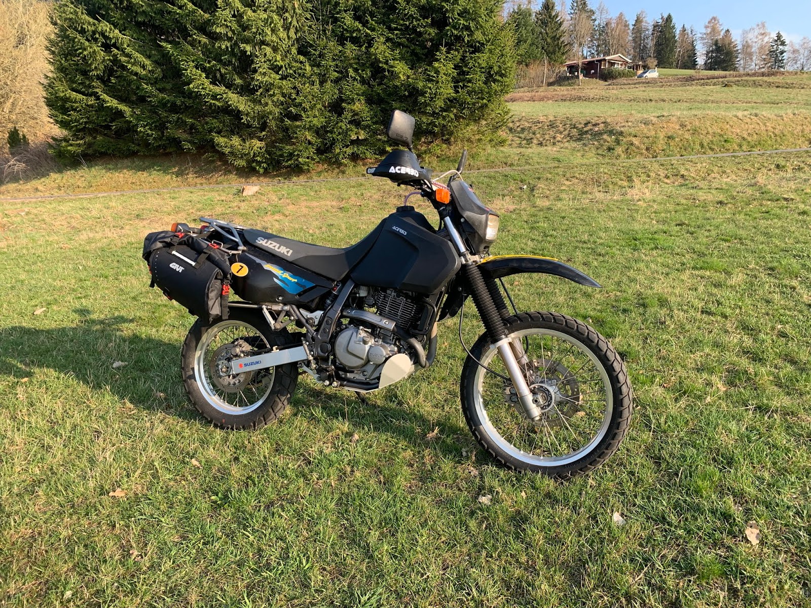 Der SUZUKI DR RALLYE & DR CUSTOM BIKE BLOG: DR 650 SE - HRT Tuning in ...