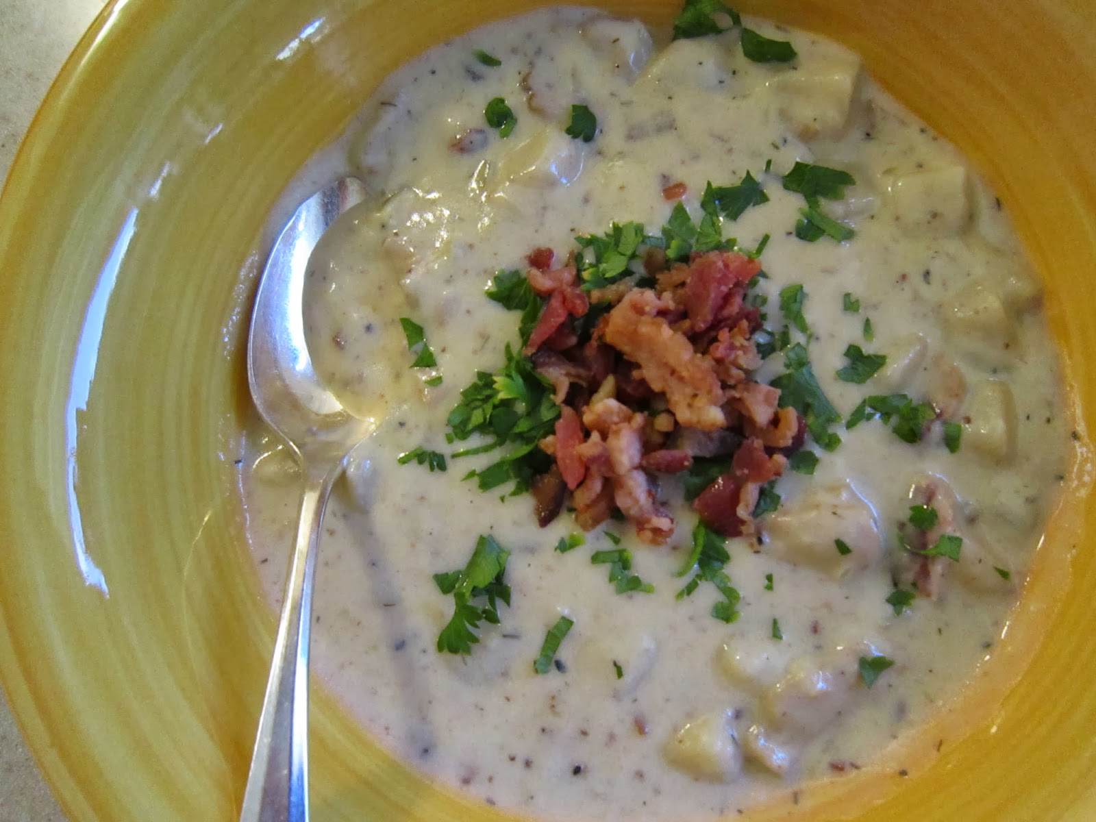 Super EASY New England Clam Chowder