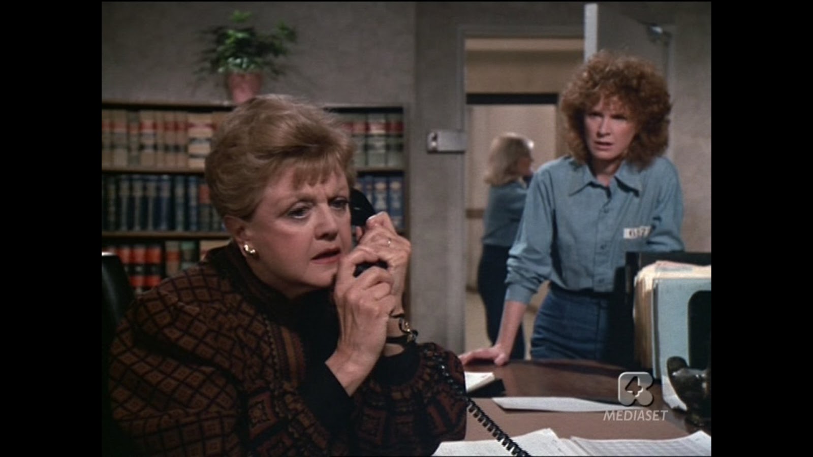 Murder She Wrote Screencaps: 31. 2x09 - Jessica Behind Bars