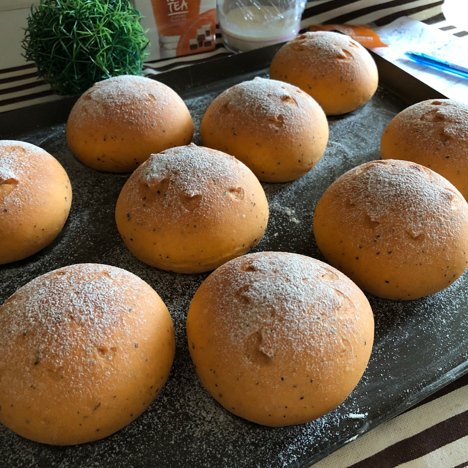 My Mind Patch: Thai Milk Tea Bun with Ermine Cream