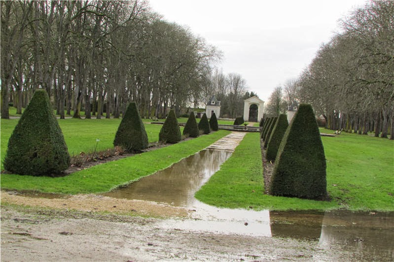 The story of our life returning to England from Braye-sous-Faye: A ...