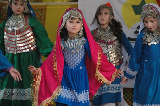 Hazara girls in Hazaragi culture dresses | Hazara News
