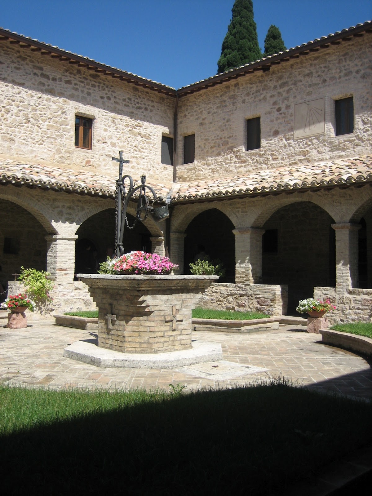 Brigid's mantle: Feast of St Chiara of Assisi