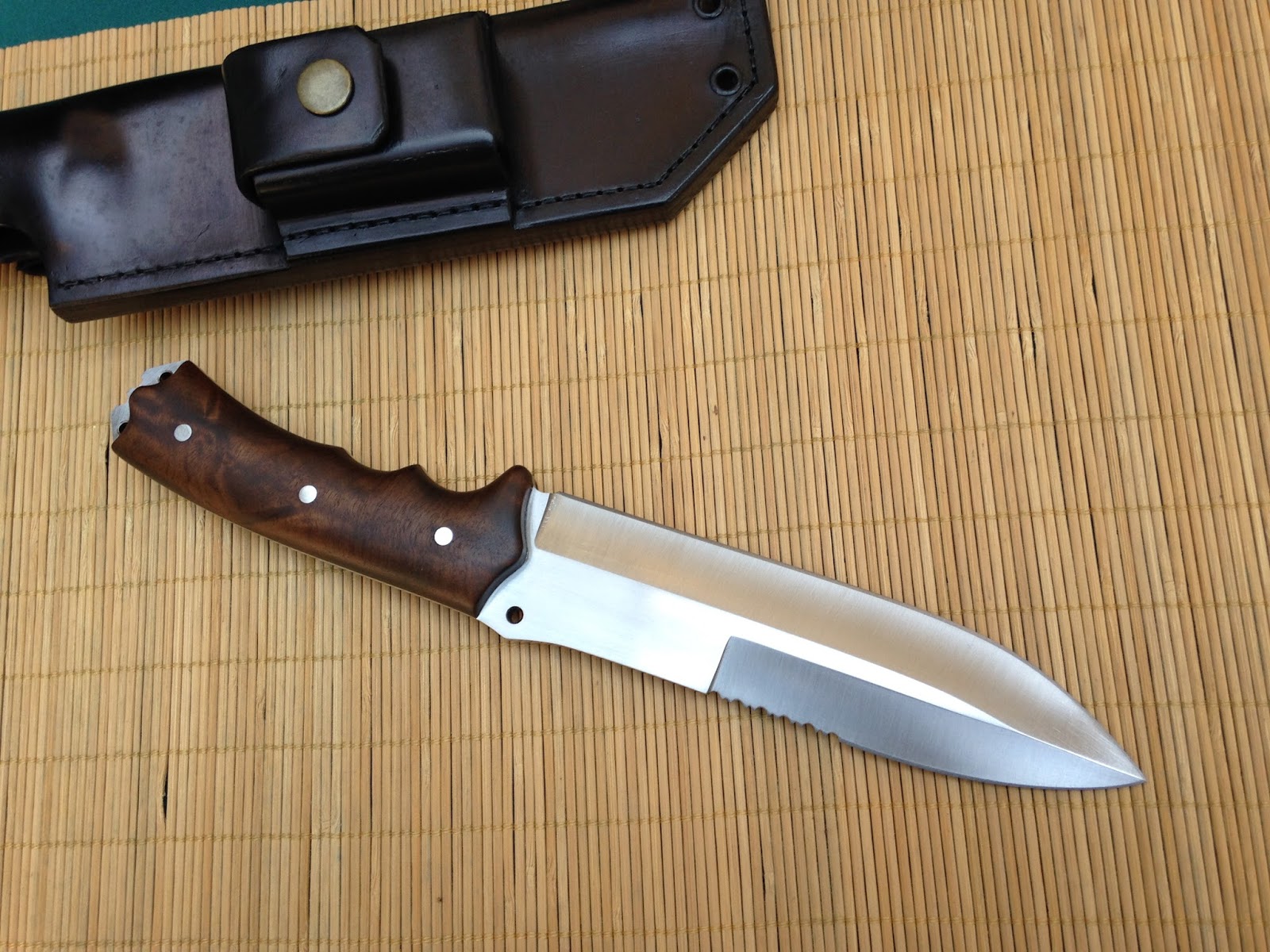 ACA Ariel Facas Artesanais: Faca Tatica