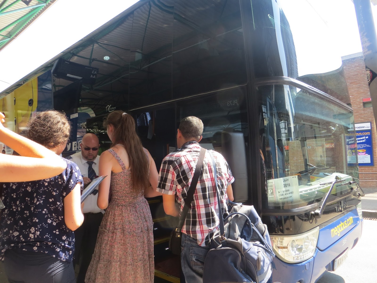 Miss HappyFeet: Bus Travel in Europe-- All you have to know.