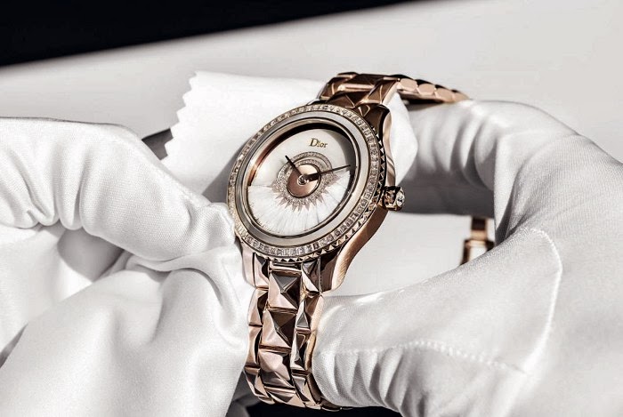 Mode Amplitude - Fashion & Culture: Dior VIII ,Grand Bal Plume - Pink ...