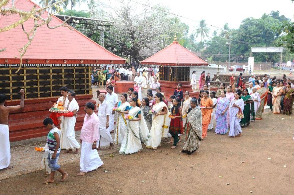 Jeevan's KALLI VALLI : KANNUR or Cannannore? KANATHUR -KANNAN’S UR-