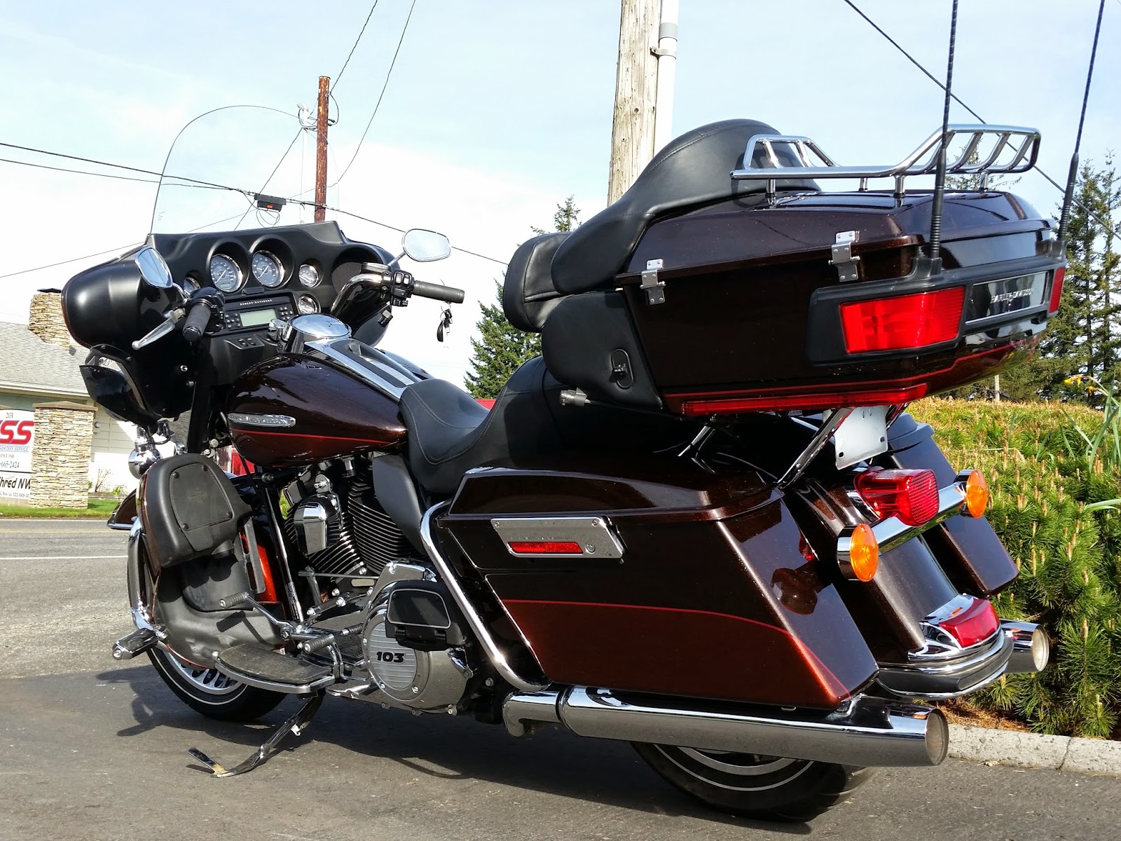 OMG Motorsports: 2011 HARLEY FLHTK ULTRA LIMITED 5,900 MILES CANDY ROOT ...