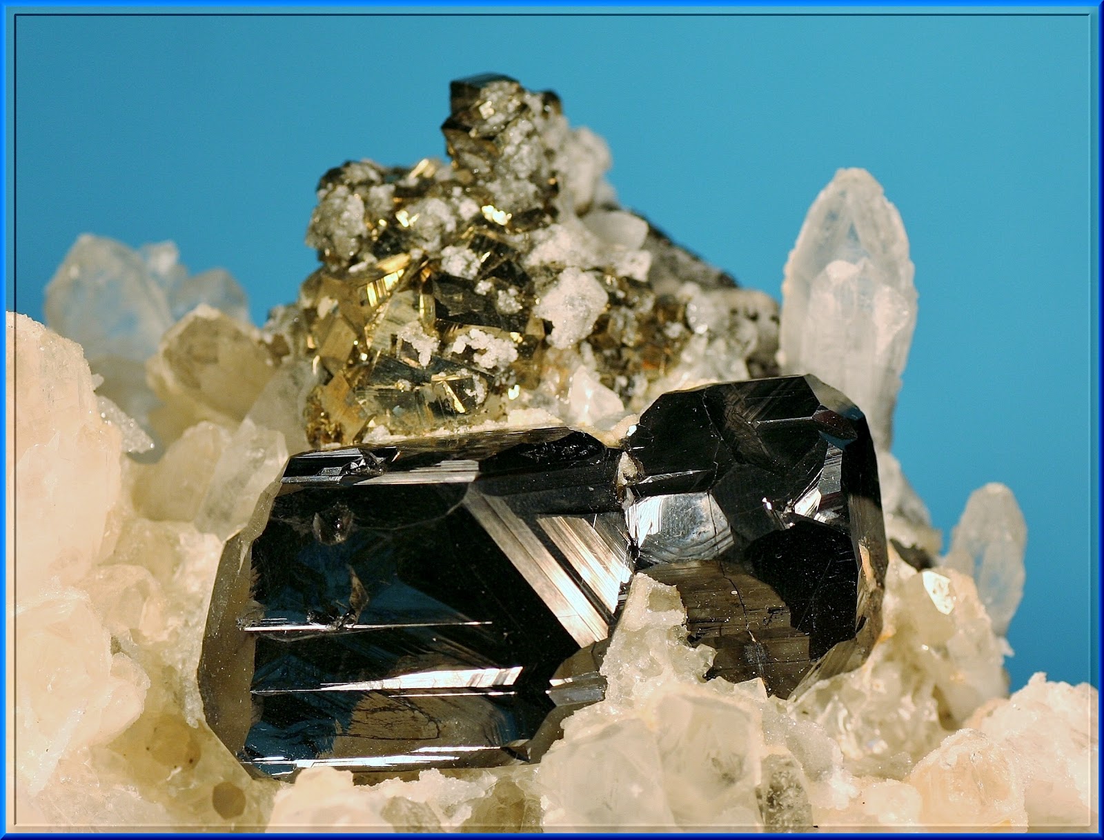 MINERALS GISPERT: EXEMPLARS DE TREPCA I DE CAVNIC