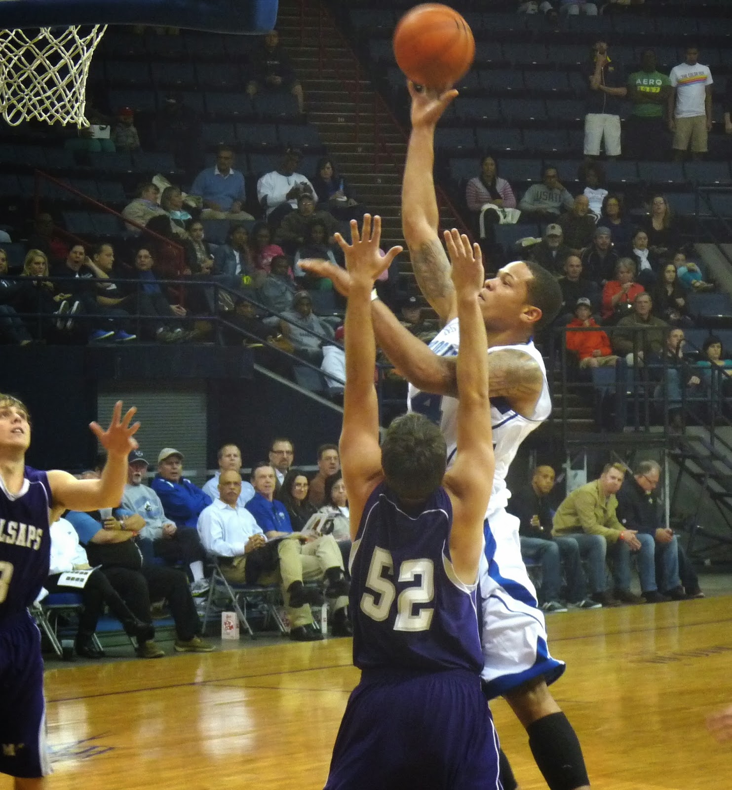 Privateer Island: MBB: Privateers Open With Win