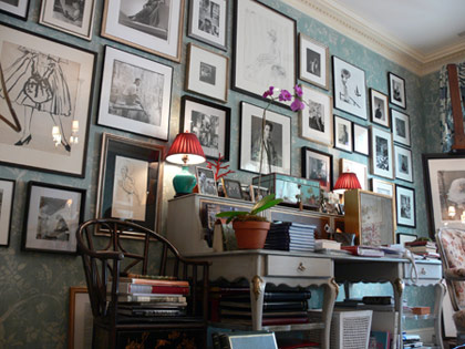 Eye For Design: Decorating With Salon Walls.....French Art Gallery Style