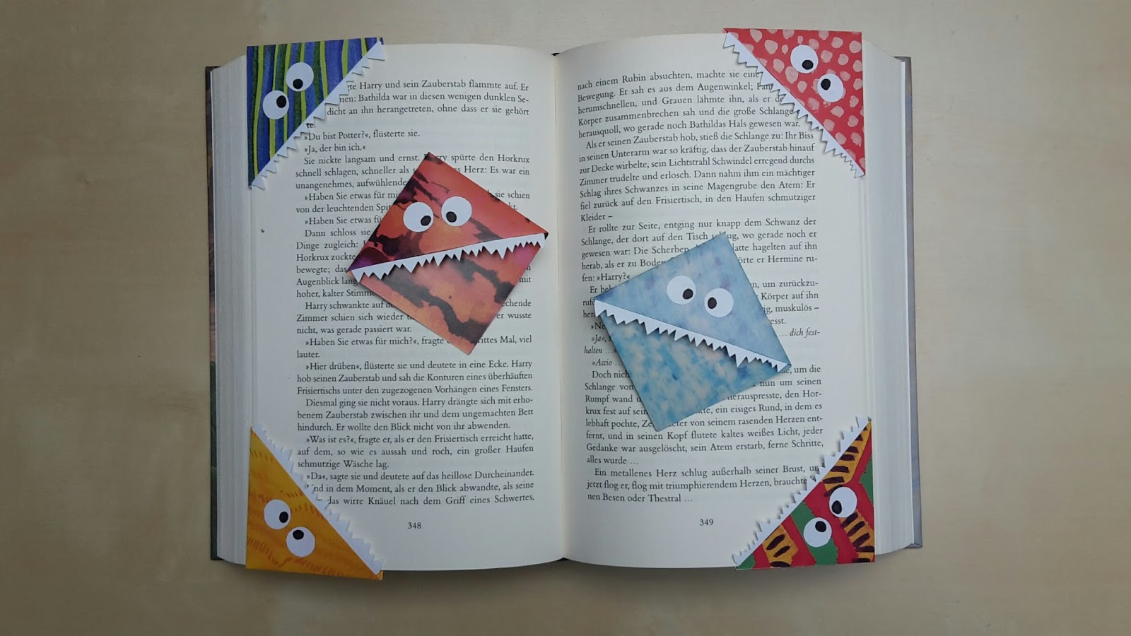 Der Bücherwald: Monster-Lesezeichen selbst basteln