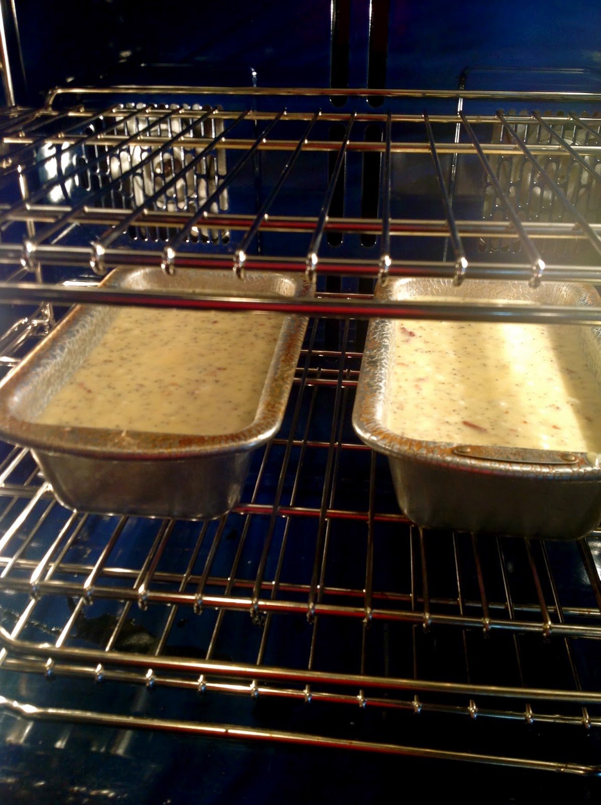 My Mother's Apron Strings: Brown Butter Pecan~Poppy Seed Loaves