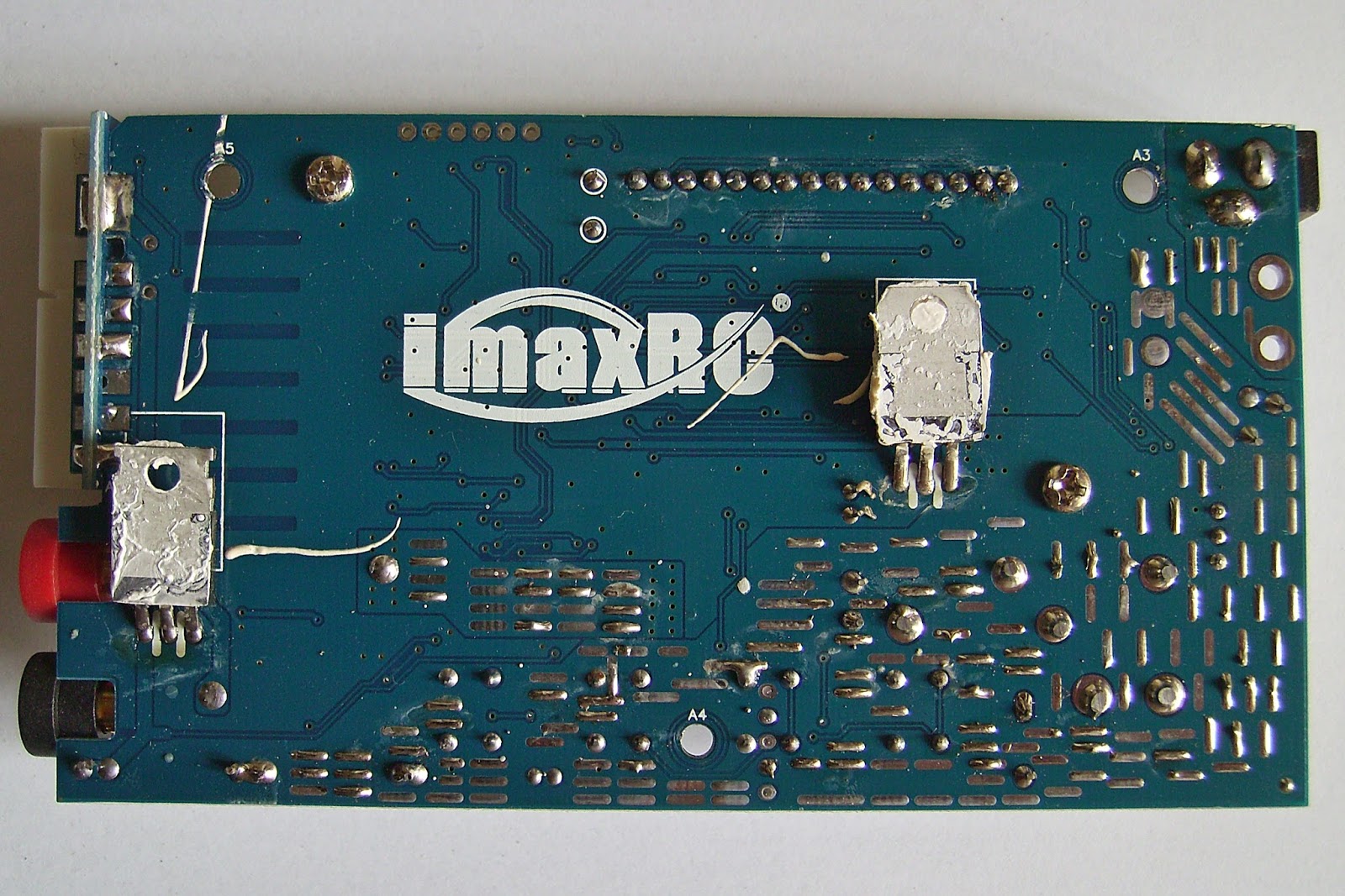 Esquemas e Memórias: iMAX B6 USB e Sensor de Temperatura