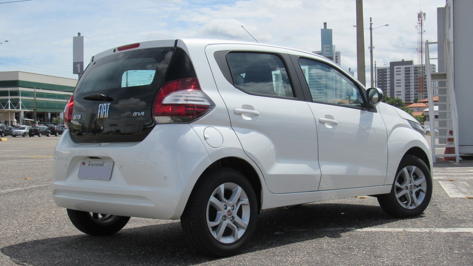 Avaliação do Fiat Mobi Drive GSR: a versão mais apta para os desafios ...