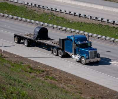 Equipment Transport : Equipment Transport - Transporting Heavy ...