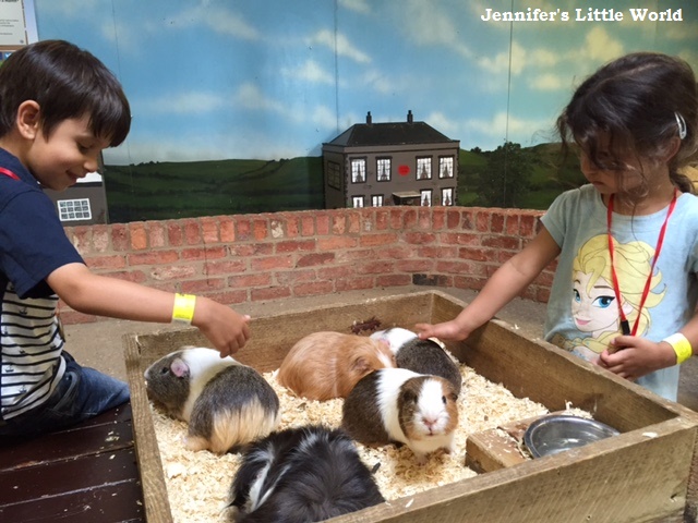 Jennifer's Little World blog - Parenting, craft and travel: Hatton ...